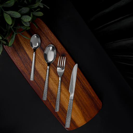 Royalford 16Pcs Stainless Steel Cutlery Set